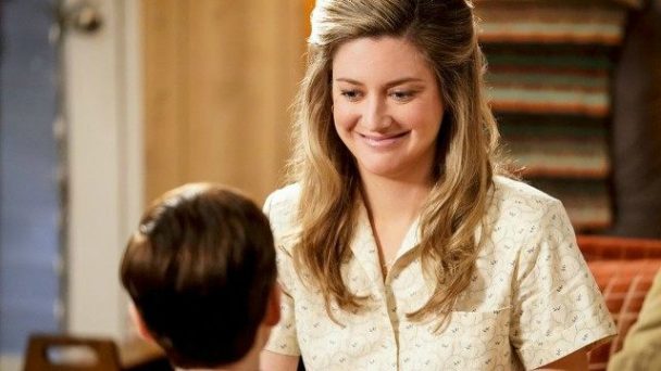 Young Sheldon - Com'è cambiata Mary rispetto a The Big Bang Theory