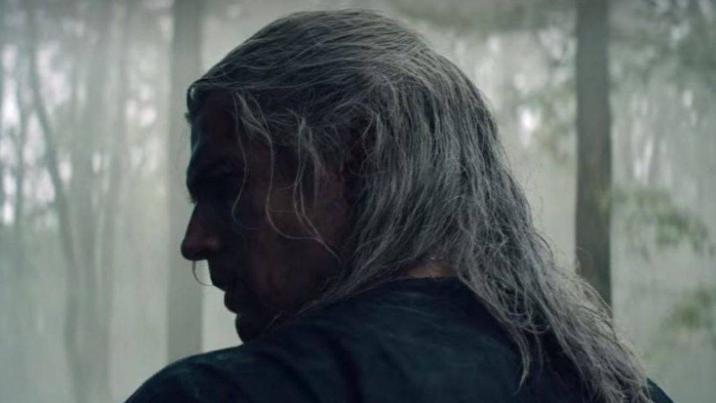 The Witcher - Henry Cavill ha perfino dormito col costume di Geralt di ...